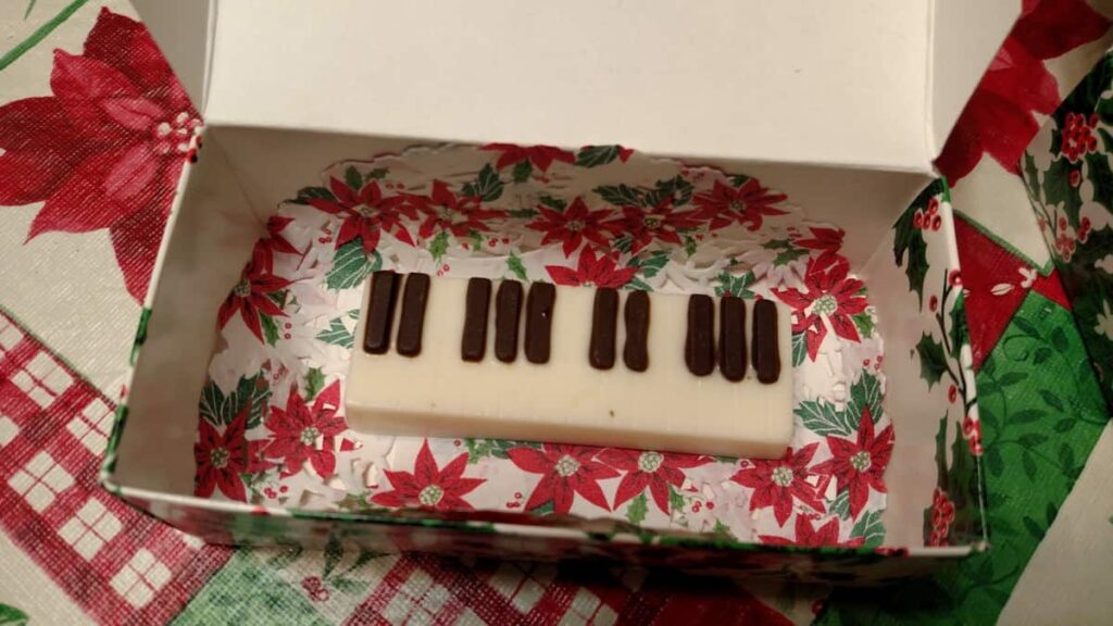 Custom Chocolates for Music and Piano Lovers – B4 and Afters