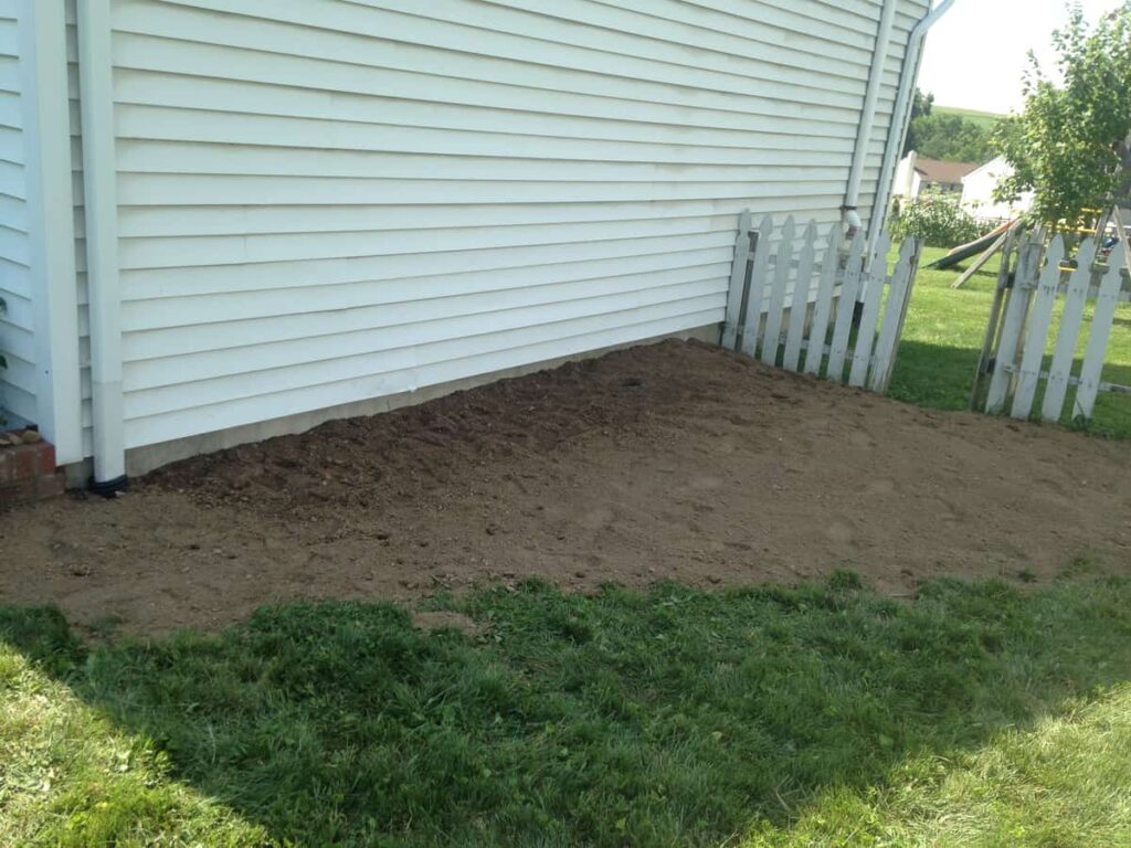 Landscaping the Right Side with a Dry Riverbed – B4 and Afters