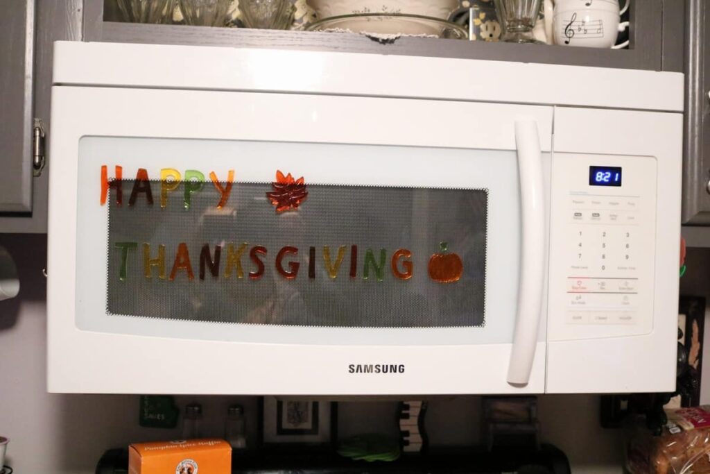 Seasonal Microwave Decor – B4 and Afters