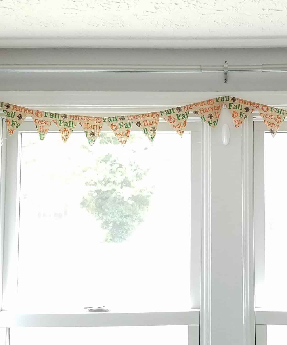 Easy DIY Fall Burlap Banner – B4 and Afters - anyone can do it!