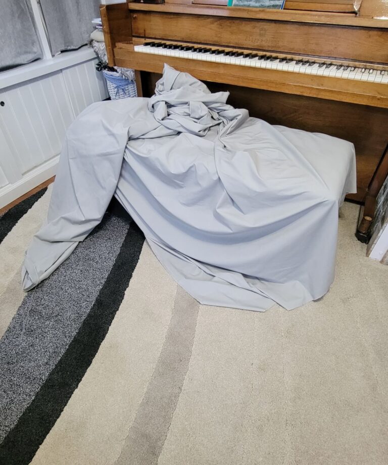 How to Make a Piano Bench Cover with Fabric – B4 and Afters