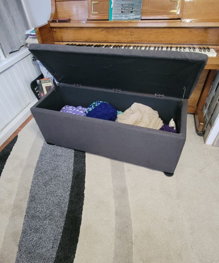 How to Make a Piano Bench Cover with Fabric – B4 and Afters