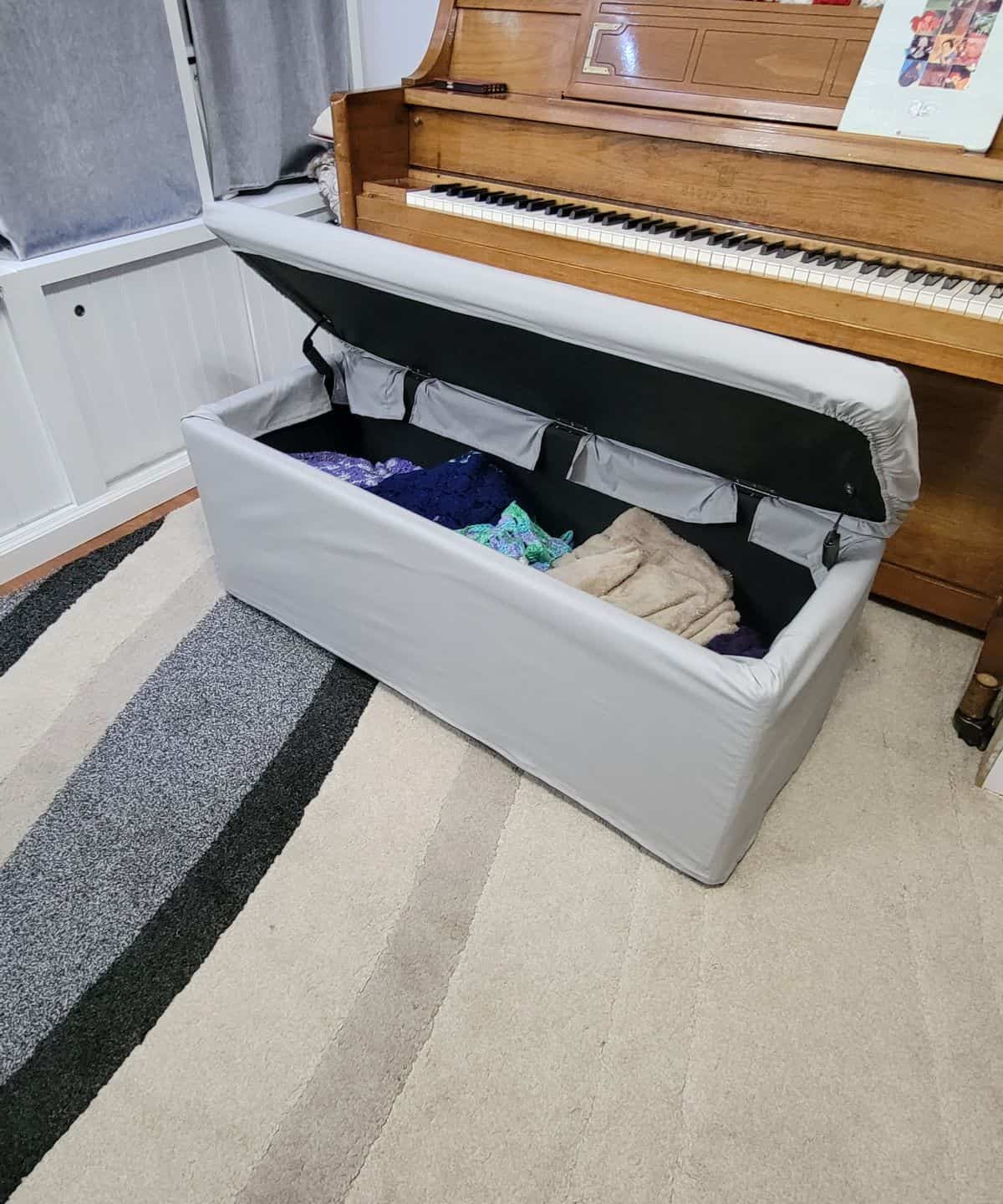 How to Make a Piano Bench Cover with Fabric – B4 and Afters