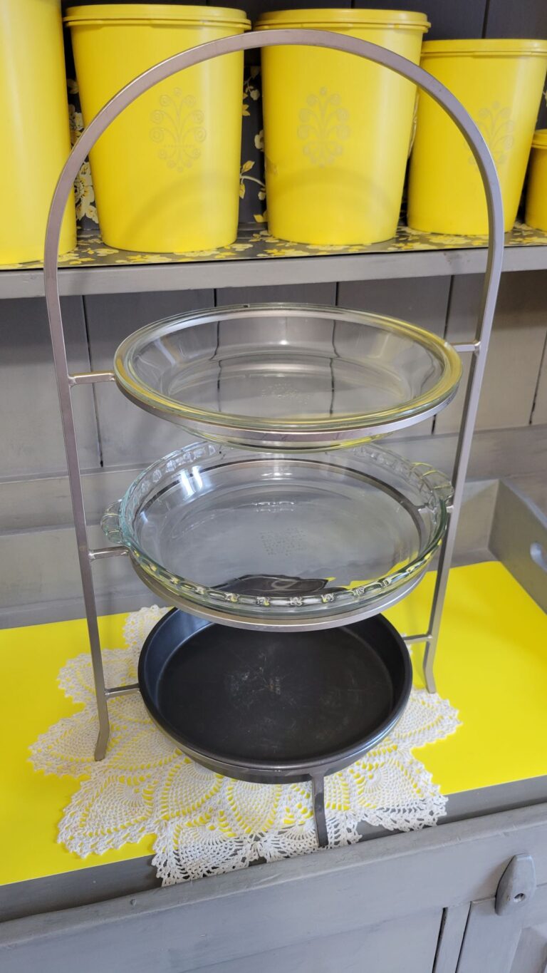 How I Made my own DIY Fall Tiered Tray for $3 – B4 and Afters