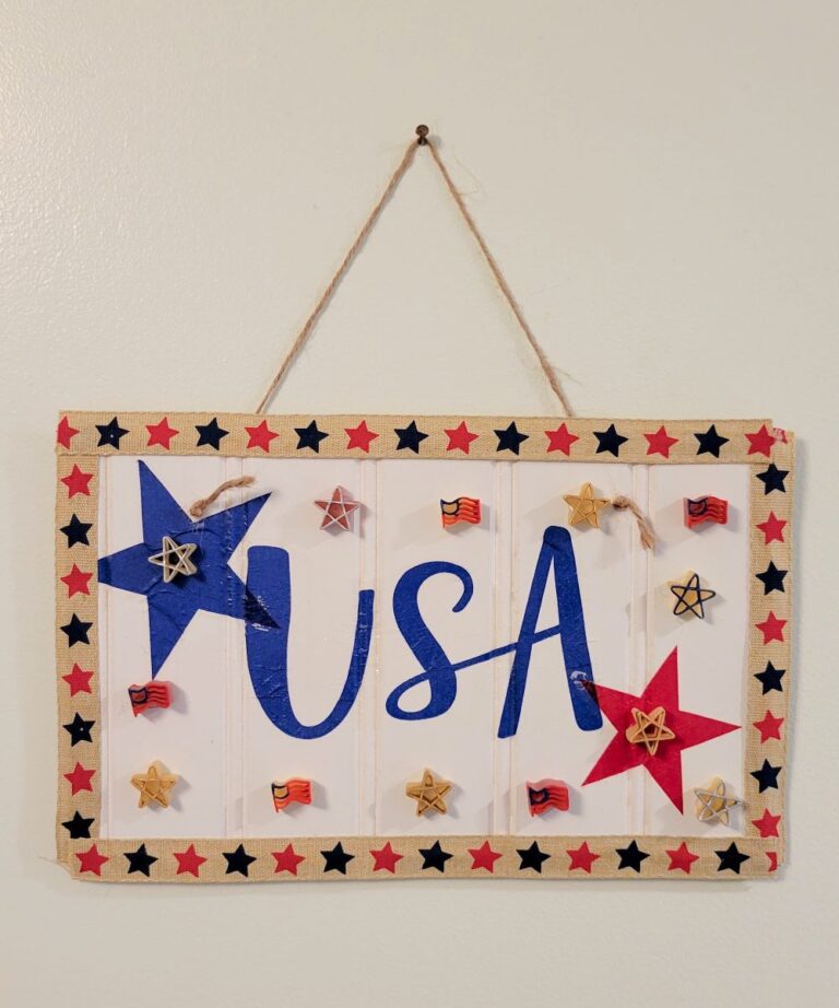 Wait Till You See This Idea for an Easy DIY Patriotic Sign – B4 and Afters