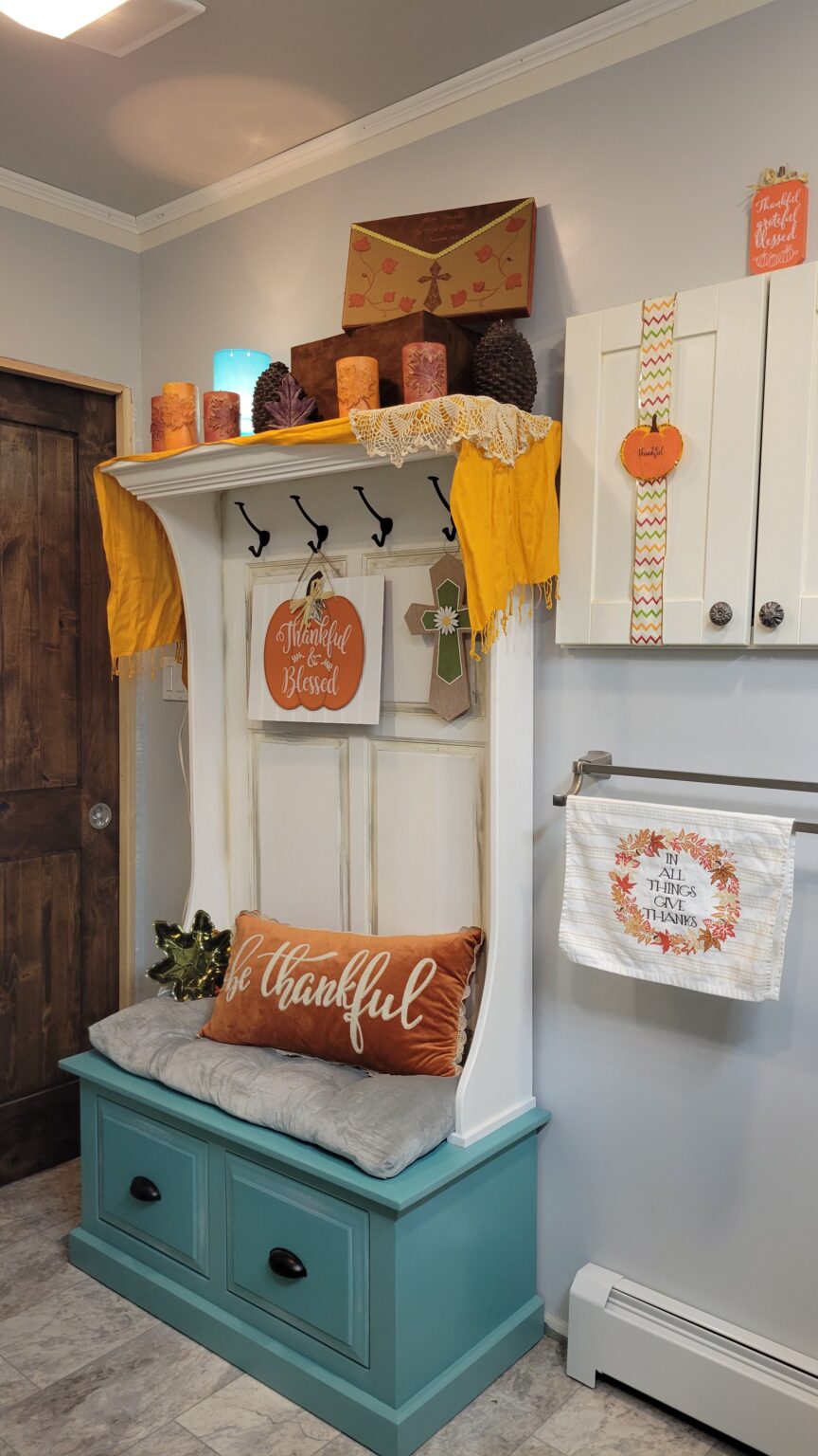 How to Decorate a Hall Bench for Fall – B4 and Afters