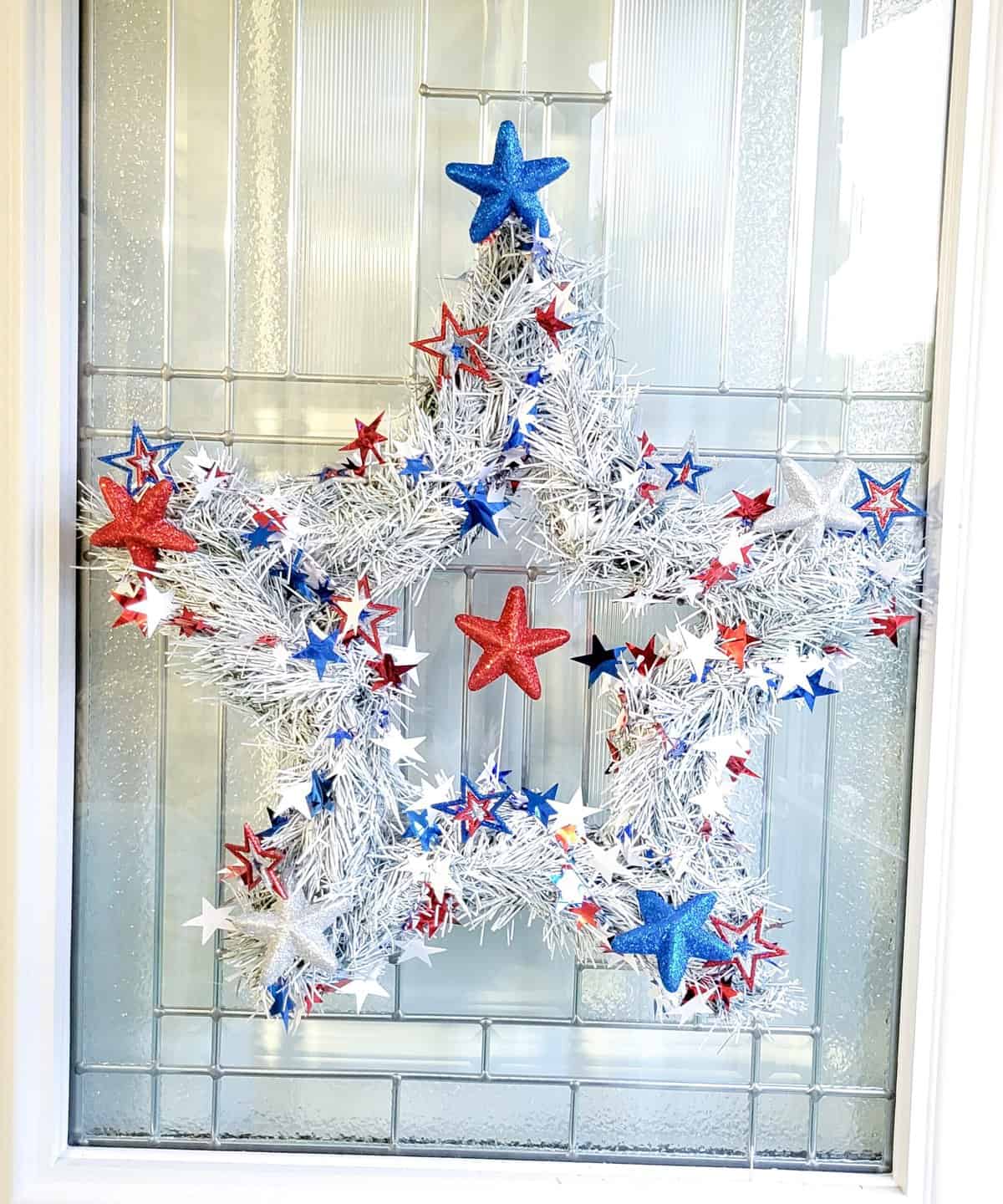 How I Made a Very Starry Patriotic Wreath – B4 and Afters